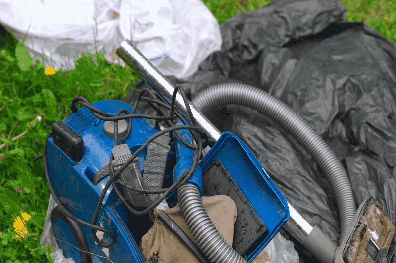 How to Dispose of a Vacuum Cleaner - GreenCitizen