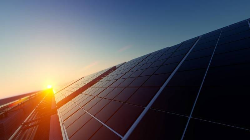 A Comprehensive Guide to Bifacial Solar Panels - GreenCitizen
